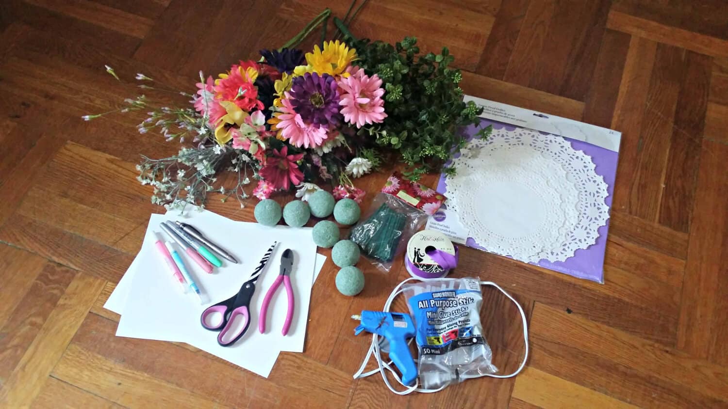 Easy DIY May Day Baskets to Make & Gift