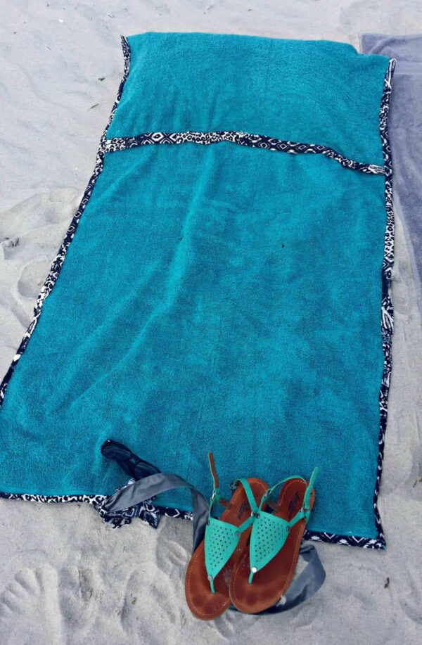 How to Make a Beach Towel with Pillow & Handles